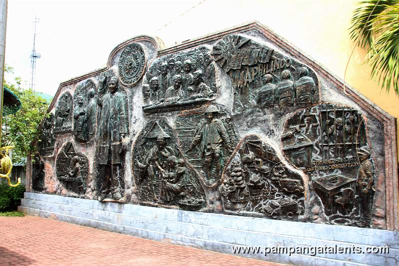 Monument: Pres. Diosdado Macapagal Proclaims June 12 as the Real ...